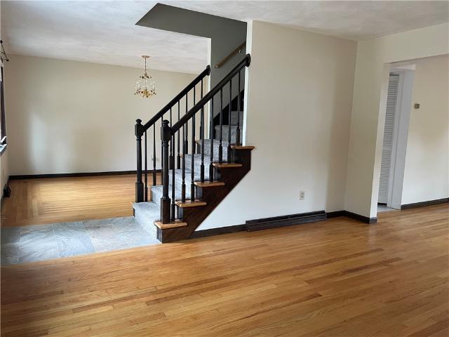 42 Dante Avenue