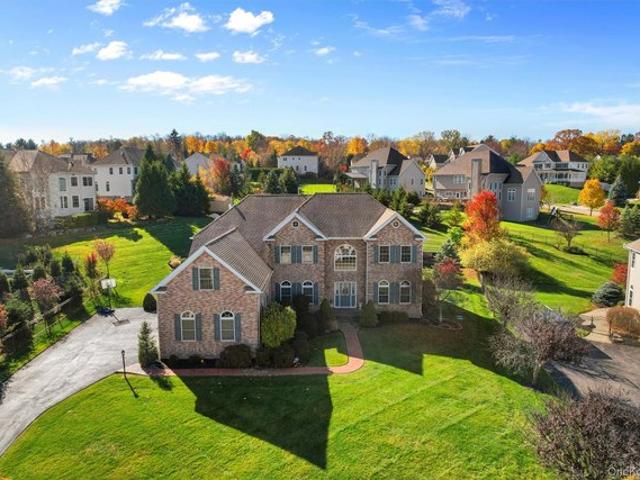 42 Deangelis Dr, Monroe, NY 10950