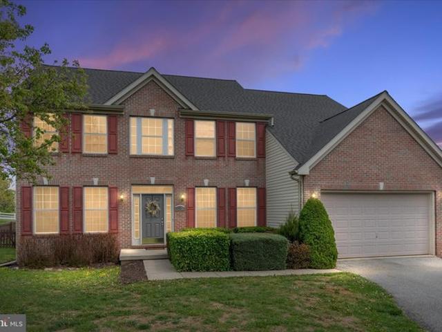 42 Decatur Dr, Bunker Hill, WV 25413