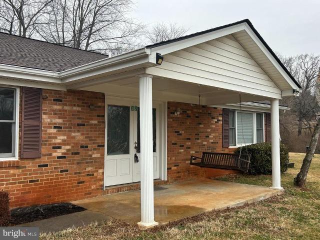 42 Dogwood Lane