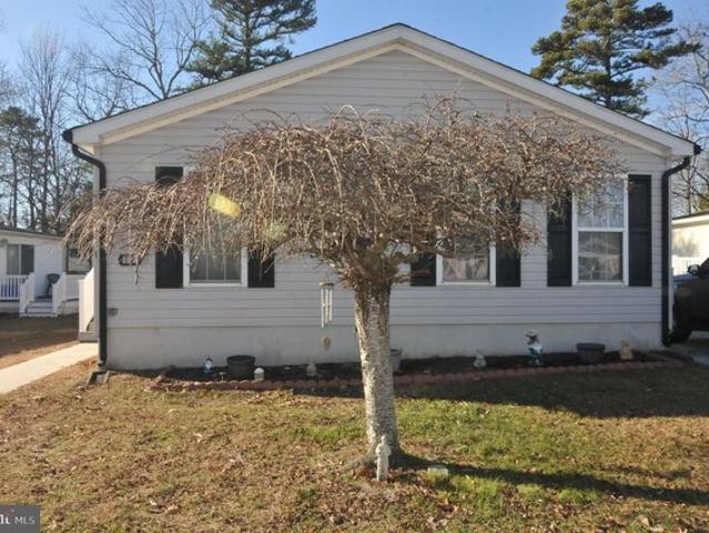 42 Dogwood Ln, Mays Landing, NJ 08330