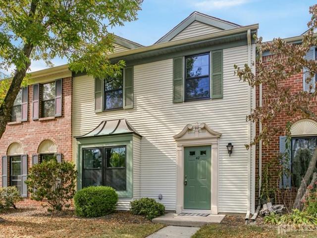 42 E Oneill Ct, Lawrence, NJ 08648