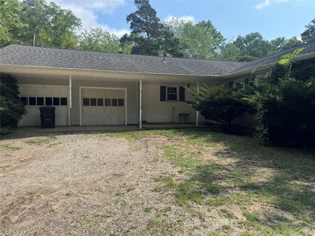 42 E Bartlett Road