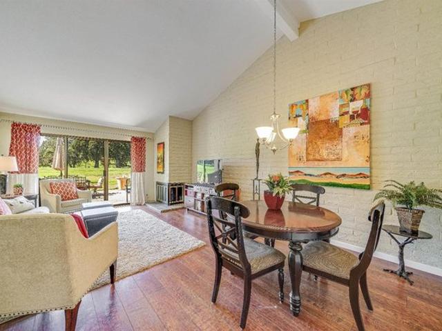 42 Fairways Dr, Napa, CA 94558