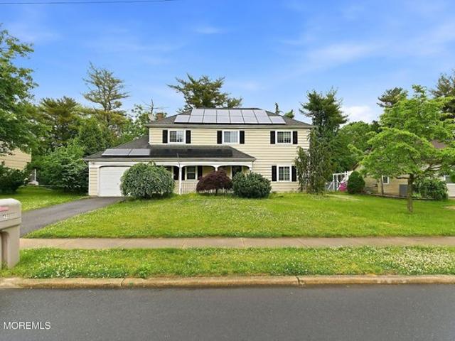 42 Fox Dr, Jackson, NJ 08527