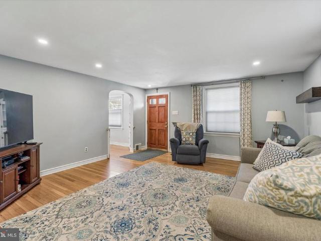 42 Greenhill Road