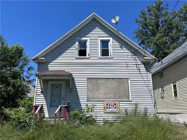 42 GRIMES ST, BUFFALO, NY 14212 Single Family Residence For Sa.