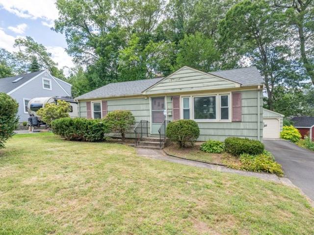 42 Hepworth St, Bristol, CT 06010