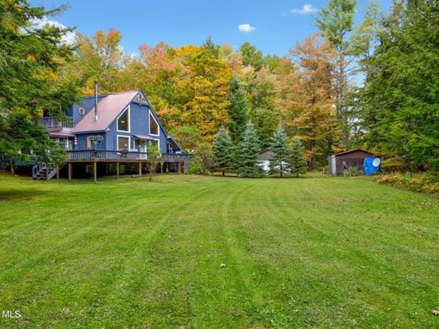 42 Huber Rd, Warrensburg, NY 12885