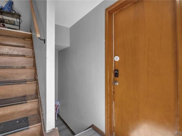 42 Layton Ave, Amherst, NY 14226 | MLS #B1665 | Compass
