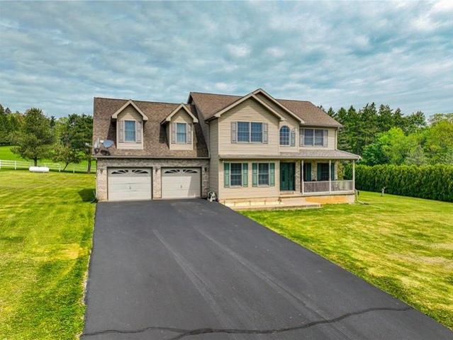 42 Louis Cir, Butler, PA 18222