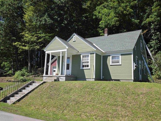 42 Mark St, Springfield, VT 05156