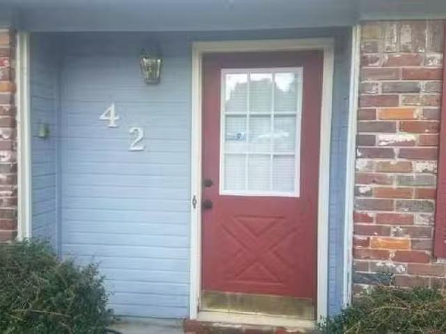 42 Meadwoods Terrance Lane, Jackson, MS 39211 648743566