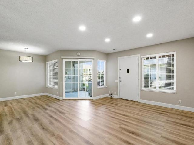 42 Muirfield Court