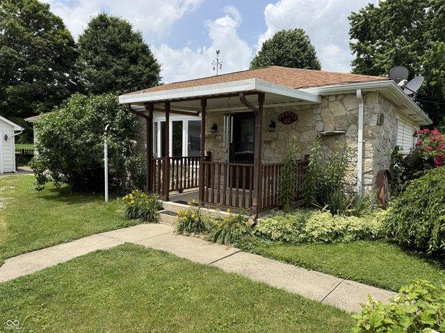42 N Leota St, Orestes, IN 46063