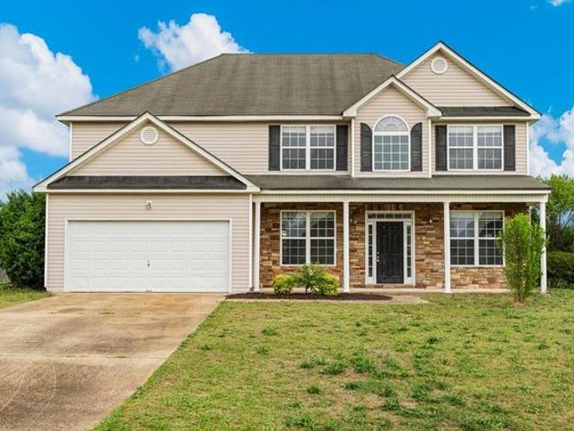 42 Navajo Trl, Fort Mitchell, AL 36856