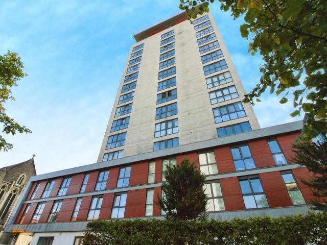 42 Newport Road, Cardiff, CF24 1 bed flat to rent £1,025 pcm £237 pw