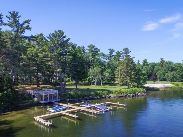 42 Point Breeze Rd, Wolfeboro, NH 03894 | MLS #5071 | Compass