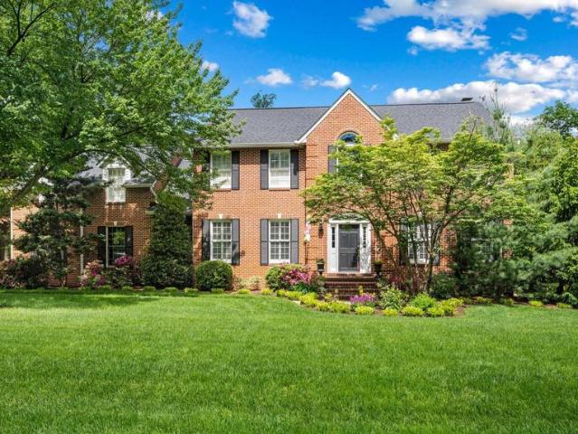 42 Poplar Point Road