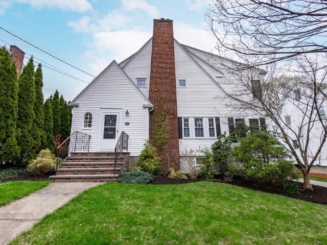 42 Richardson Rd, Belmont, MA 02478 | MLS #73506 | Compass