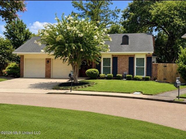 42 Robinwood Pl, Jackson, MS 39211