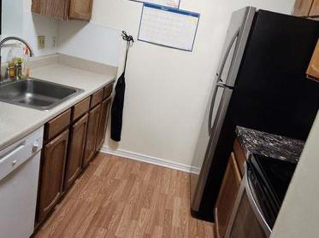 42 S Cherry St #136, Wallingford, CT 06492