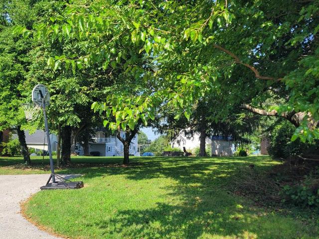 42 S Colonial Ave, Westminster, MD 21157 | MLS #MDCR2029 | Compass