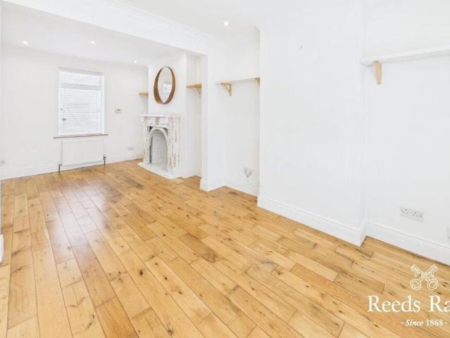 42 Scrabo Road, Newtownards, BT23 4NR