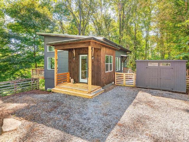 42 Salola St, Asheville, NC 28806 | MLS #4369 | Compass