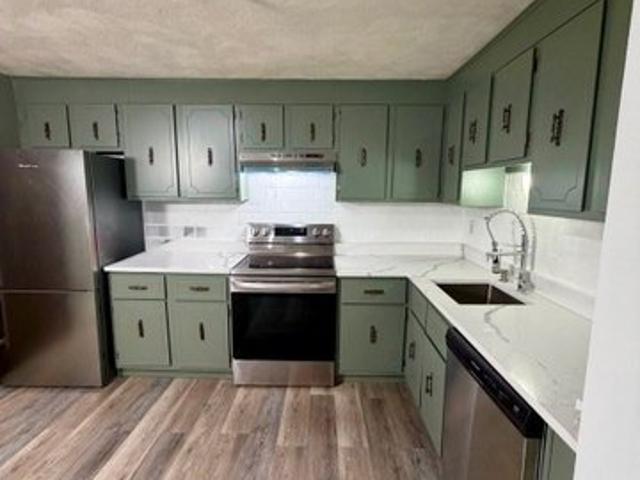 42 Sawanson Ct Unit A22, Boxborough, MA 01719