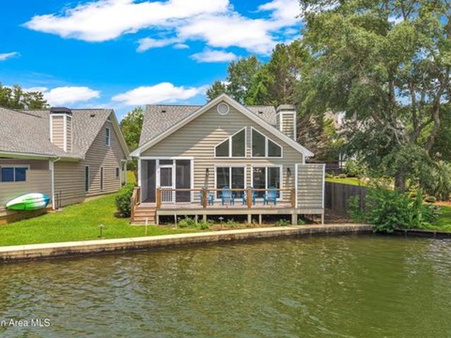 42 Shoreline Ct, Dadeville, AL 36853