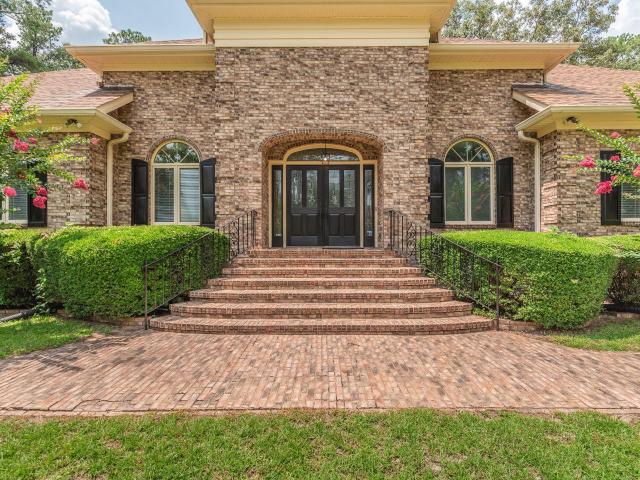 42 Shadow Rock Drive