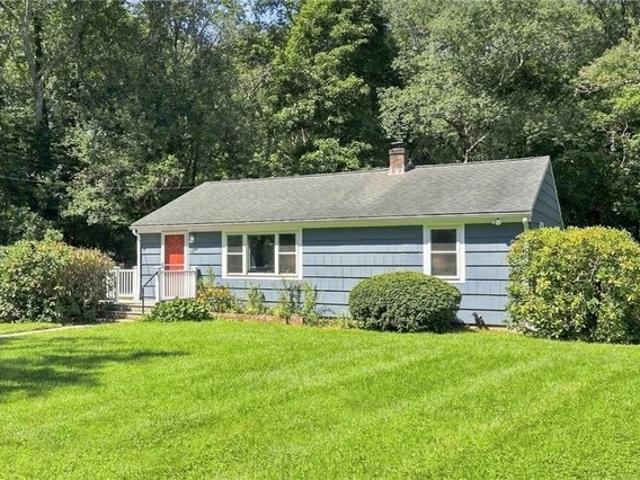 42 Sherman Ave, South Kingstown, RI 02892