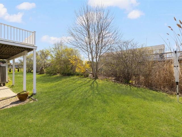 42 Spruce Avenue