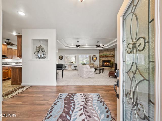 42 Sycamore Rd