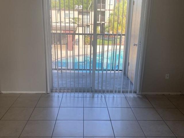 42nd Street Apartments 2 Bedroom Apartment for Rent at 14610 N 42nd St, Tampa, FL 33613