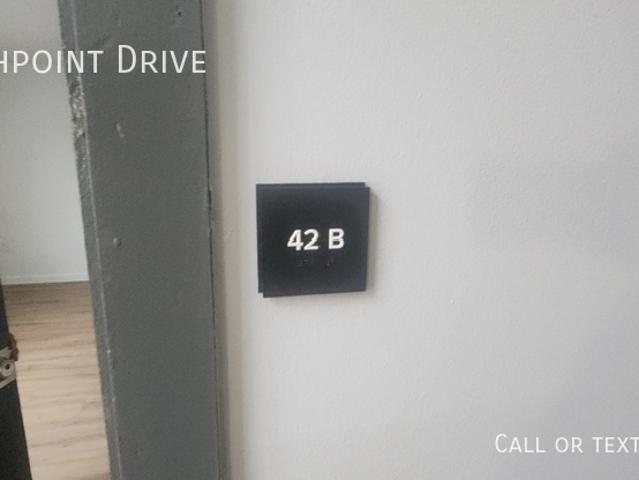 42B Southpoint Drive, 1 bed, 1 full bath