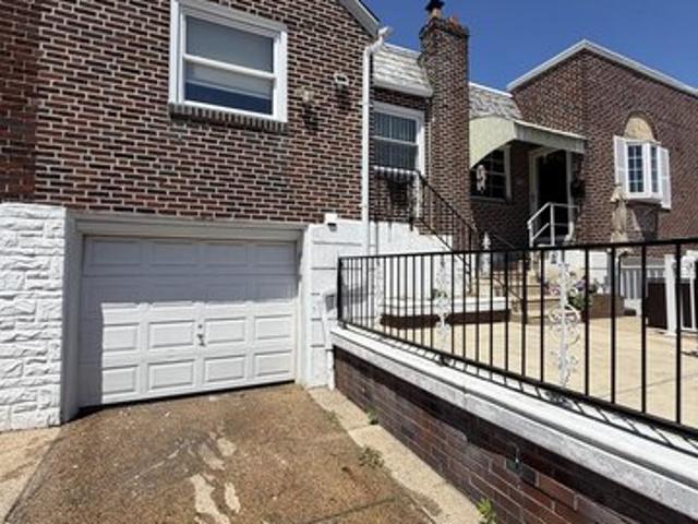 4304 Bennington St, Philadelphia, PA 19124