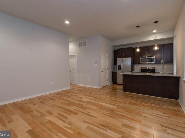 4304 Cresson Street # 10