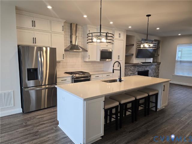 4304 Dominion Forest Circle