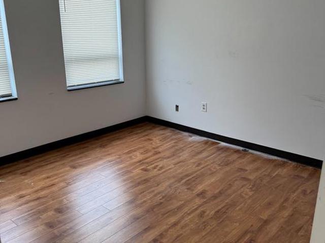 4304 Evergreen Lane # 202