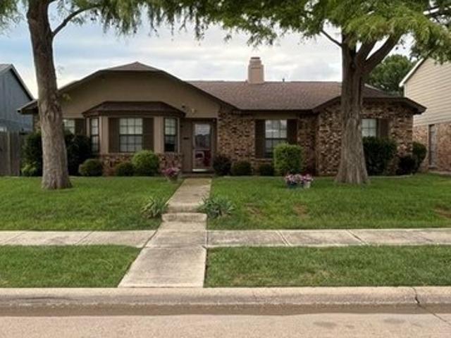 4304 Ireland Dr, The Colony, TX 75056