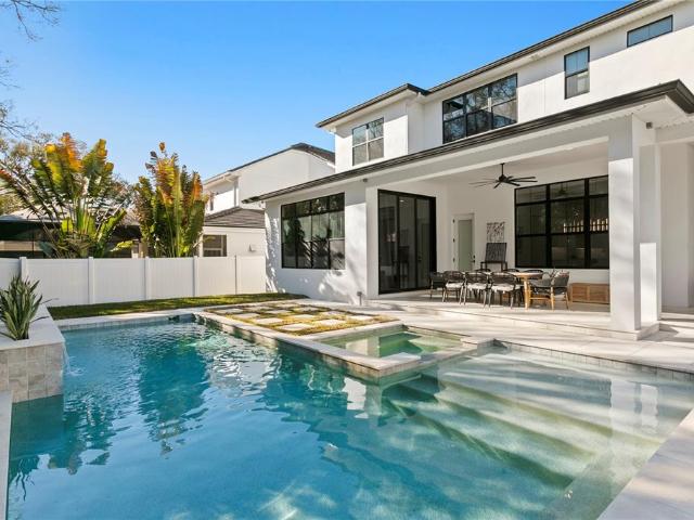 4304 W Jetton Ave, Tampa, FL 33629 | MLS #TB8479 | Compass