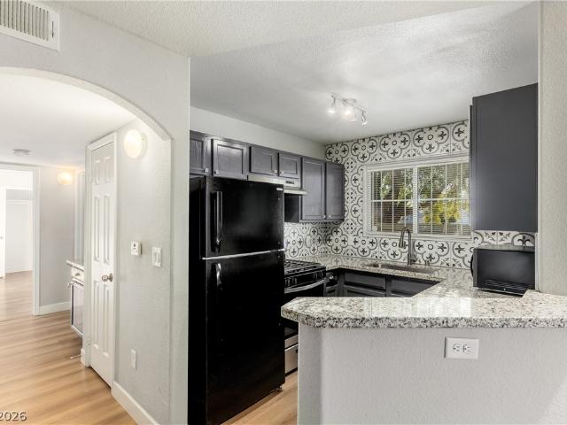 4304 W Lake Mead Boulevard 101