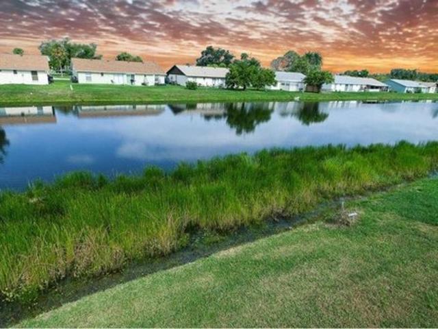 4304 78th St W Unit 54, Bradenton, FL 34209