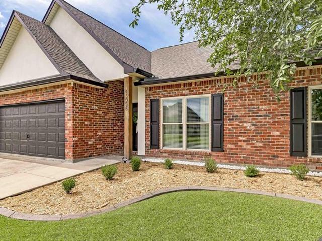 43058 Cypress Bend Ave, Gonzales, LA 70737