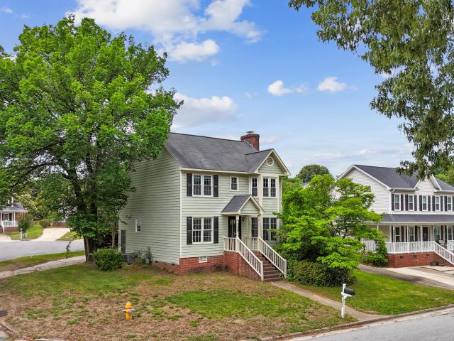4305 Bartholomew Circle