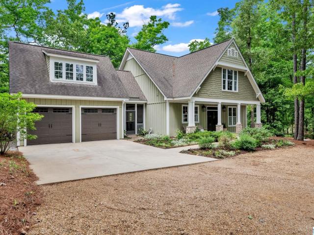 4305 Lakeshore Cove