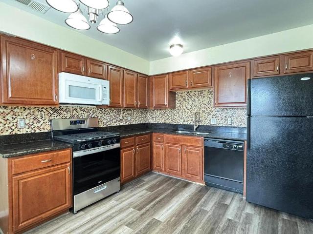 4306 Eileen Court