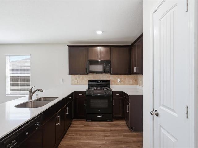 4306 Johnstown Lane